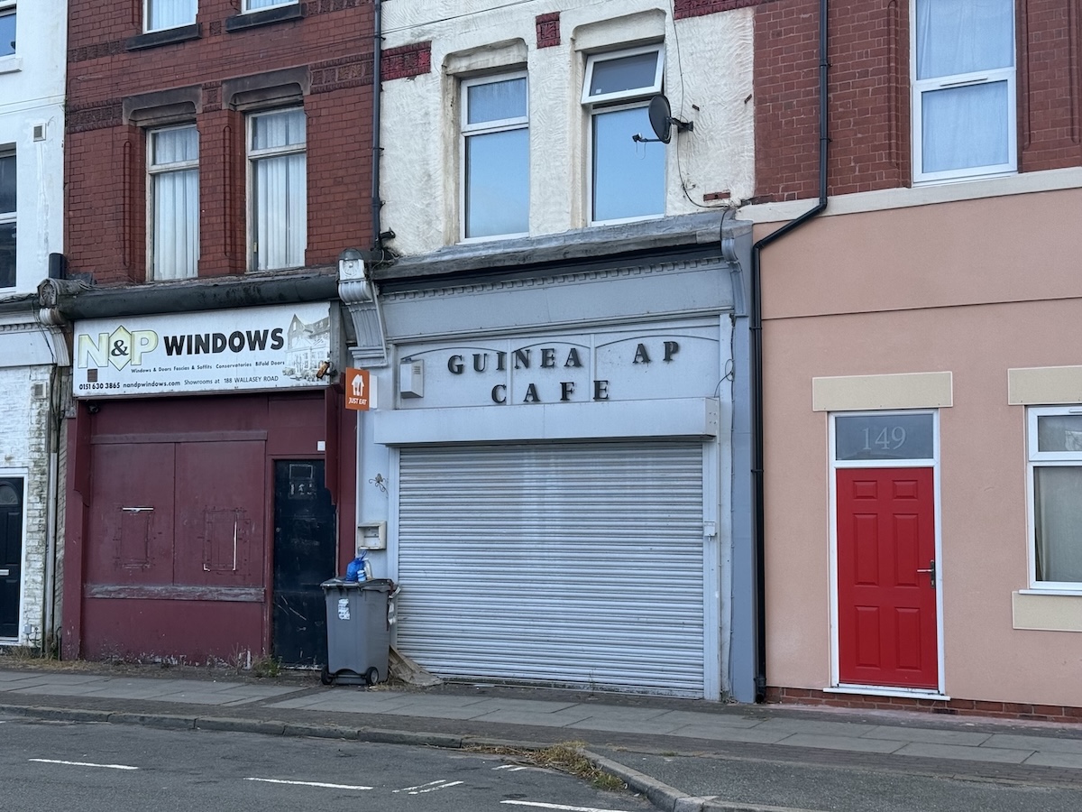 Guinea Gap Cafe - Welcome To Wallasey!