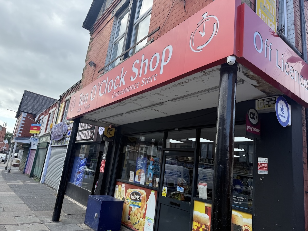 Ten O'Clock Shop - Welcome To Wallasey!